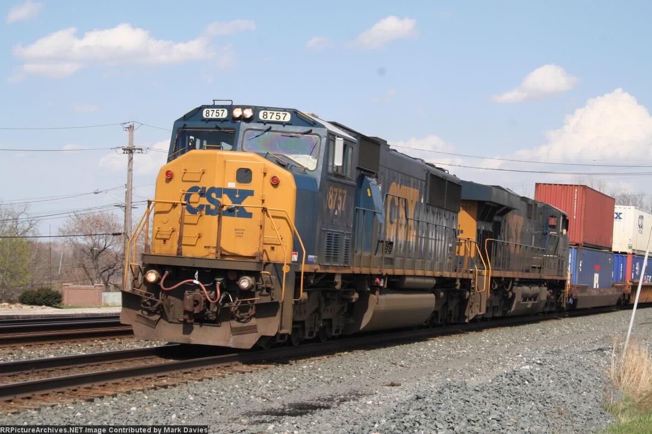CSX 8757